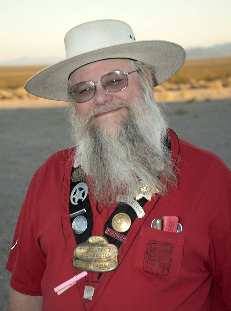 Clampers put up Rhyolite interpretive markers in Nevada | Pahrump ...