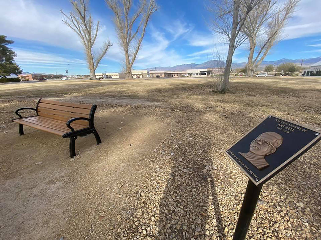 Art Bell immortalized in bronze | Pahrump Valley Times