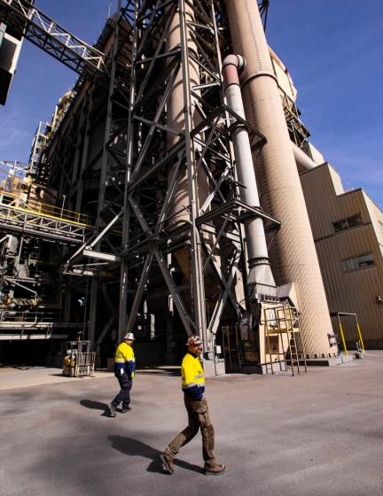 2 new major finds may extend Nevada’s gold boom for years | Pahrump ...