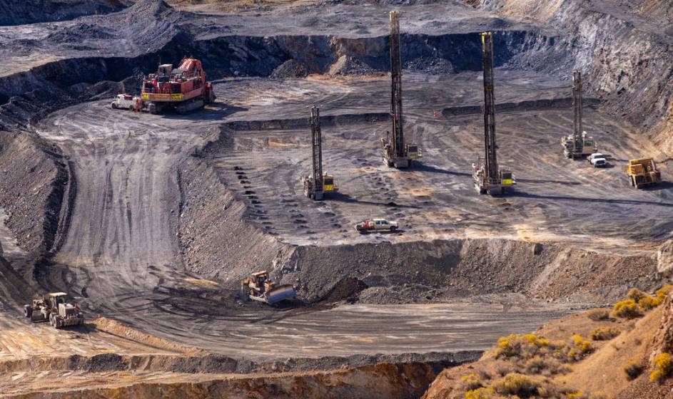 2 new major finds may extend Nevada’s gold boom for years | Pahrump ...