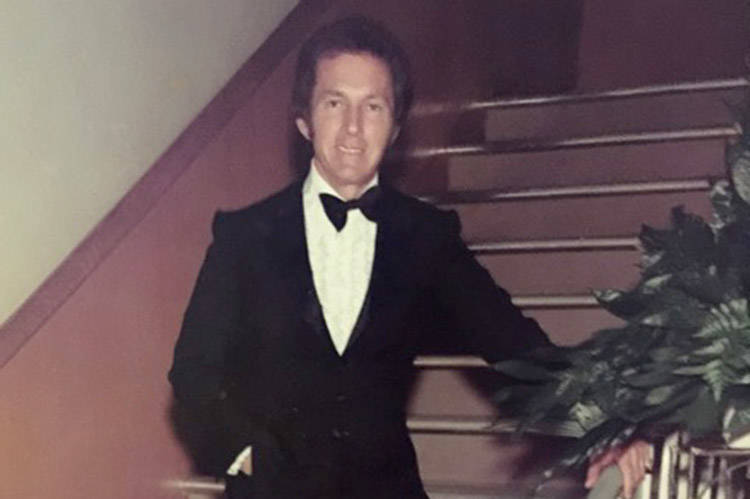 Bobby Morris dies at 93; drummer backed Elvis Presley, Louis Prima ...