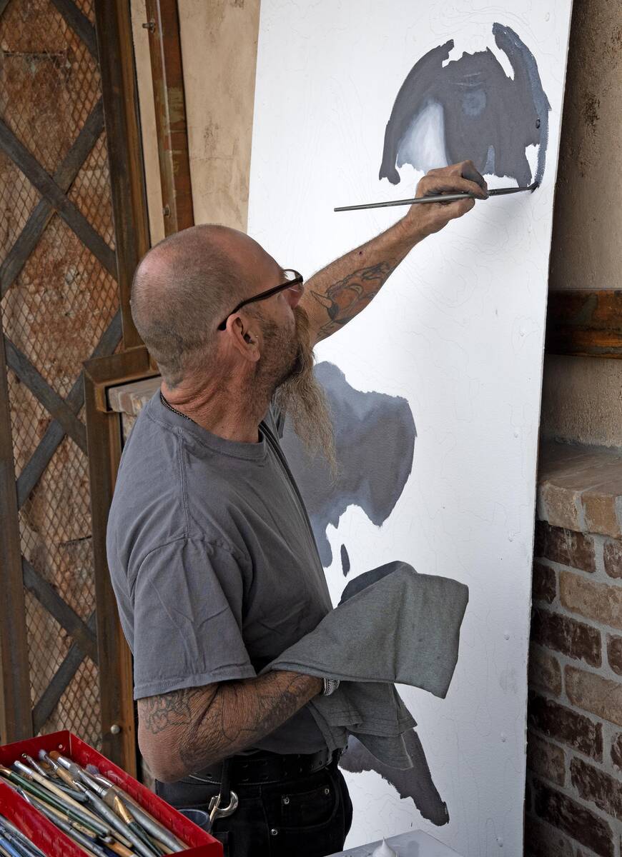 Artist helping transform Beatty building | Pahrump Valley Times
