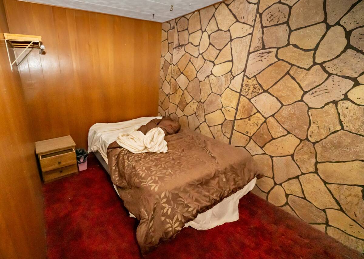 LOVE FADING: See what’s become of the notorious Love Ranch brothel ...