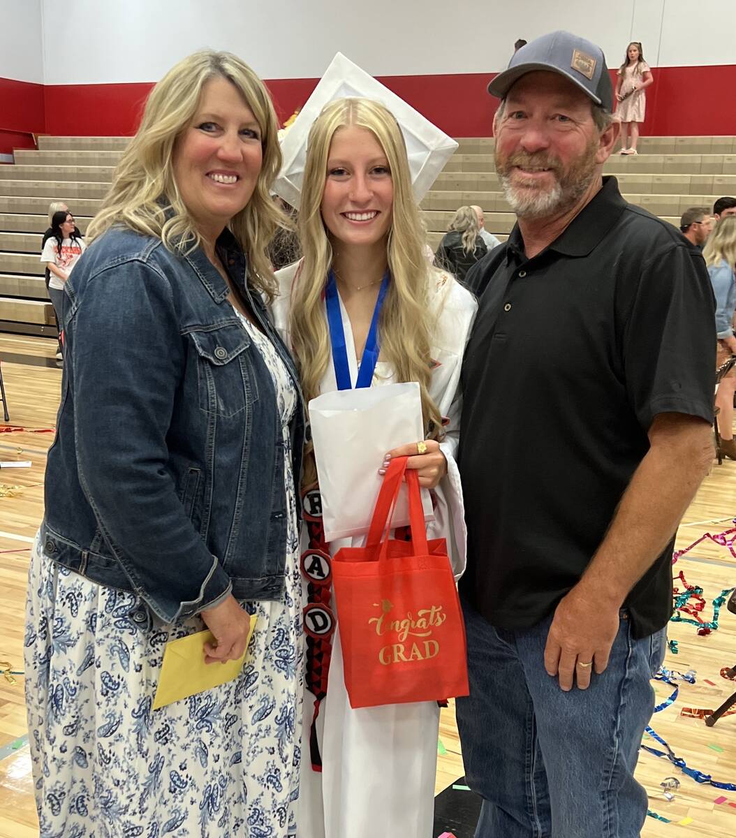 Tonopah’s Jenna Klapper makes dean’s list at University of Montana ...